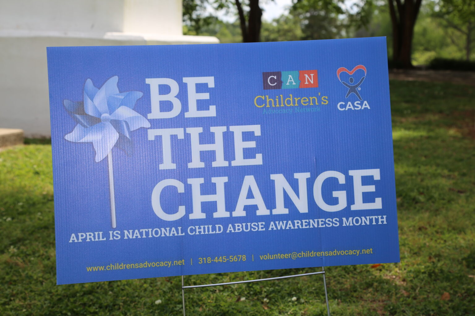 Planting Hope: NSU Social Work plant pinwheels for Child Abuse ...